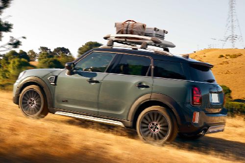 New MINI Countryman 2022 Price, Specs, & August Promotions Singapore